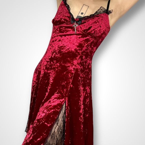 Dolls Kill | Dresses | Dollskill Widow Midnight Blind Faith Velvet ...